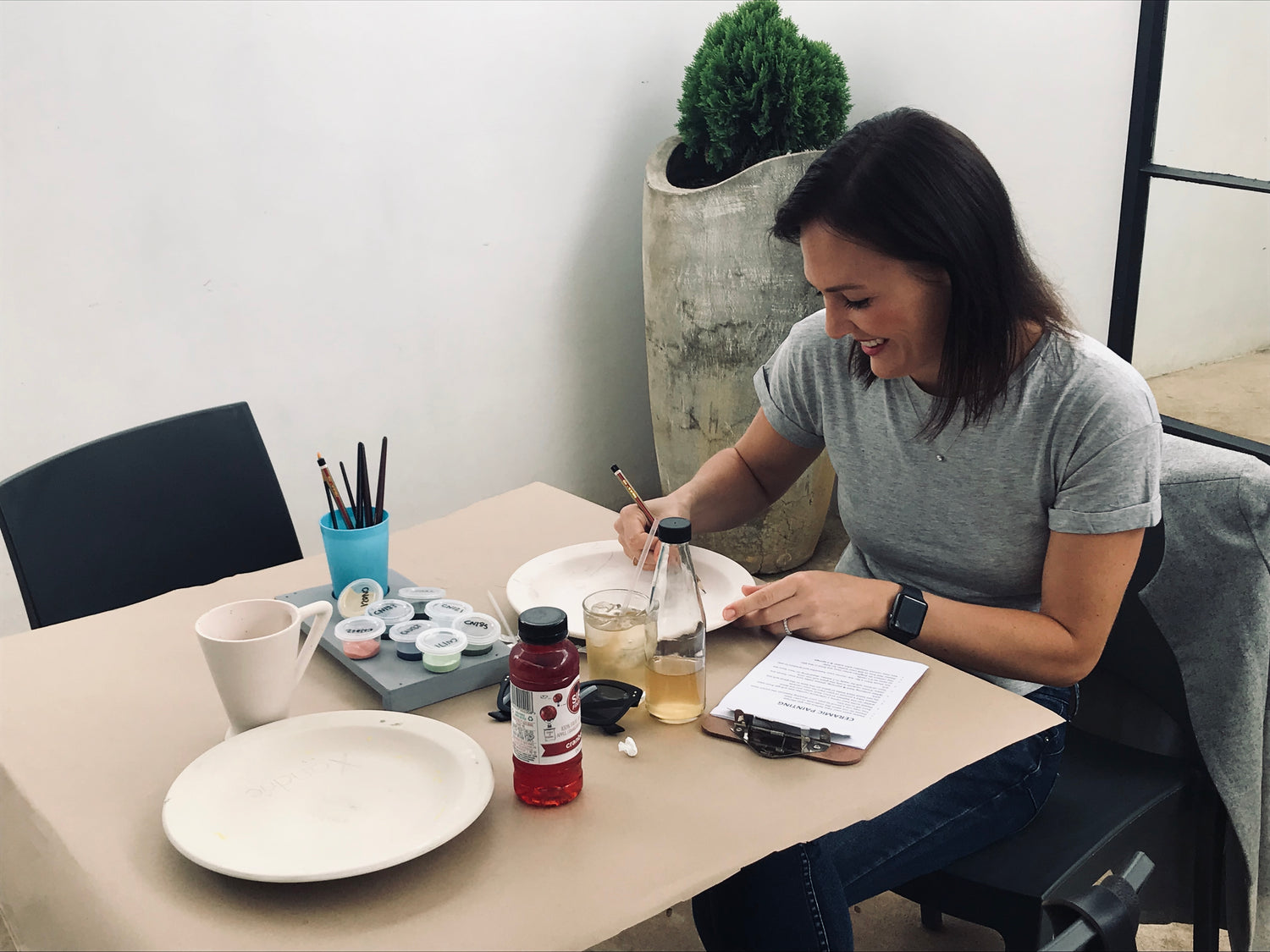 CLAY PAINTING | Roots Clay Cafe